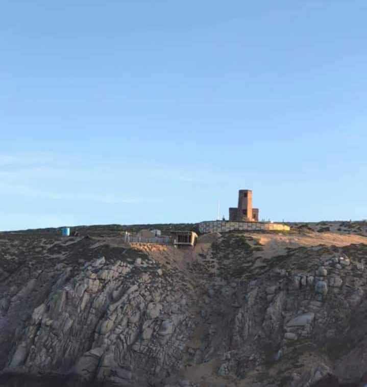Construyen «centro de ventas» frente al Faro Viejo de Cabo Falso - El ...